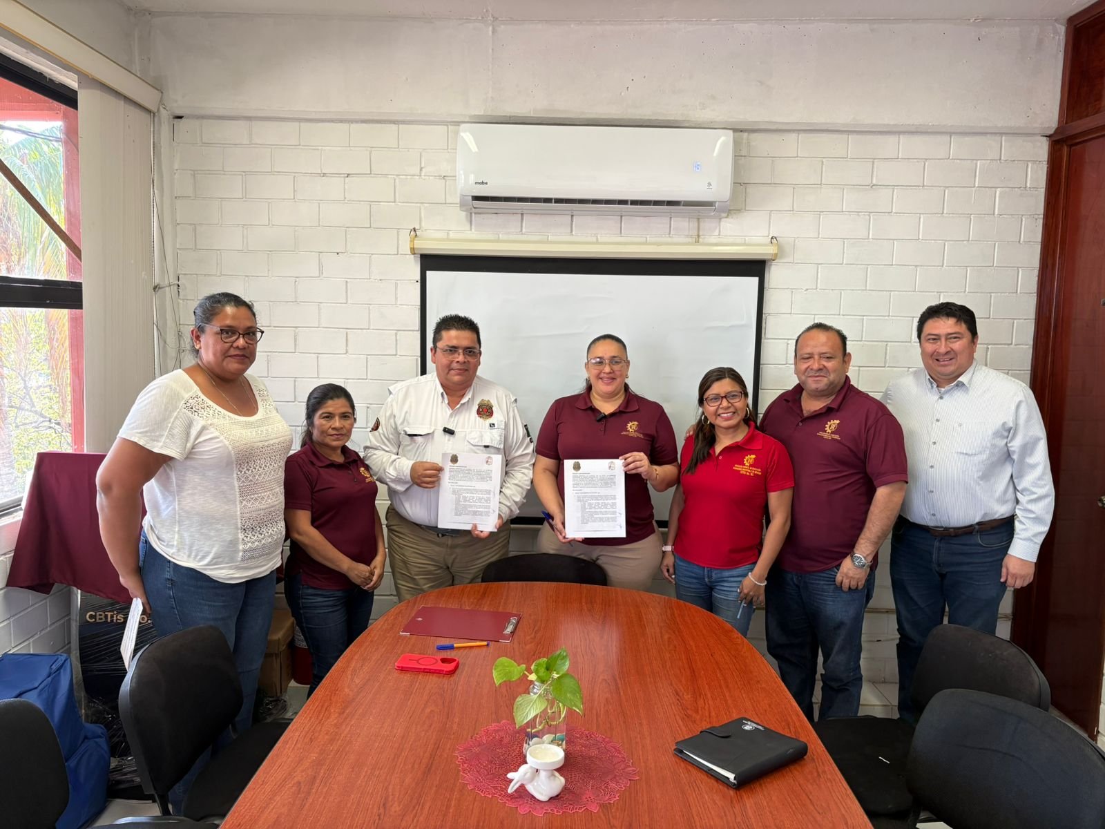 Firman Bomberos Voluntarios y CBTIS 163 convenio educativo – Contraste ...